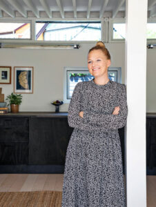 Paret förvandlade 1960-talsvillan: “Kändes som att besöka en vit och ...